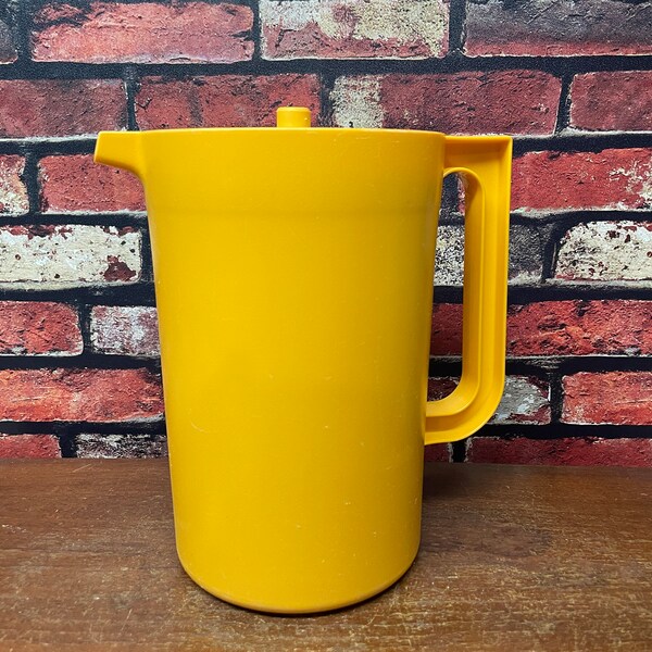 Tupperware Pitcher - Etsy
