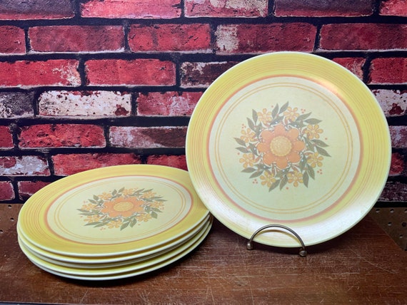 Set of 6 Yellow Melmac Plates - Etsy