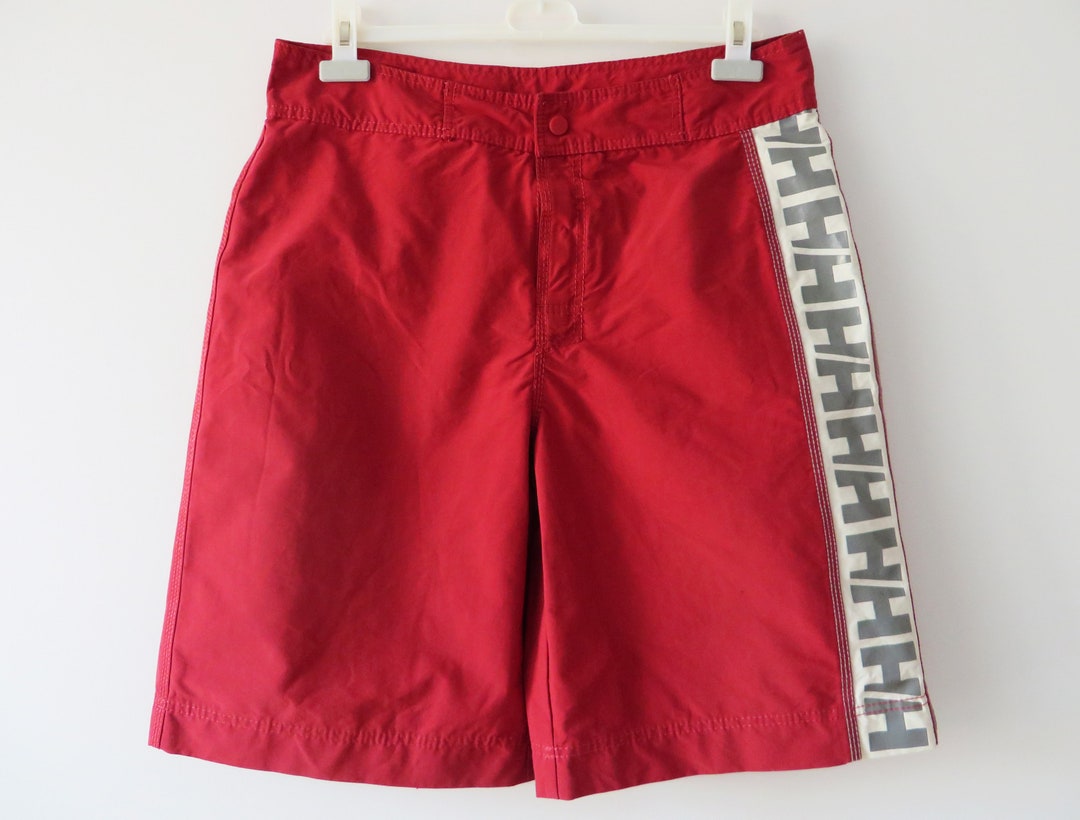 HELLY HANSEN Shorts Men's Crimson Red Summer Sports Shorts With Pockets ...