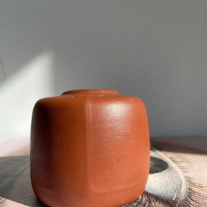 Incredible Signed RARE Vintage Wellfleet Pottery Brown Flower Frog Vase ...