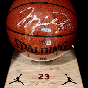 Michael Jordan Chicago Bulls Custom Hardwood Basketball Display Case ...