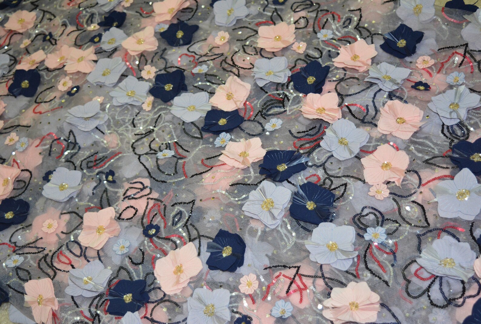Haute Couture Designer 3D Appliqué Fabric-- Sold per Yard - Etsy