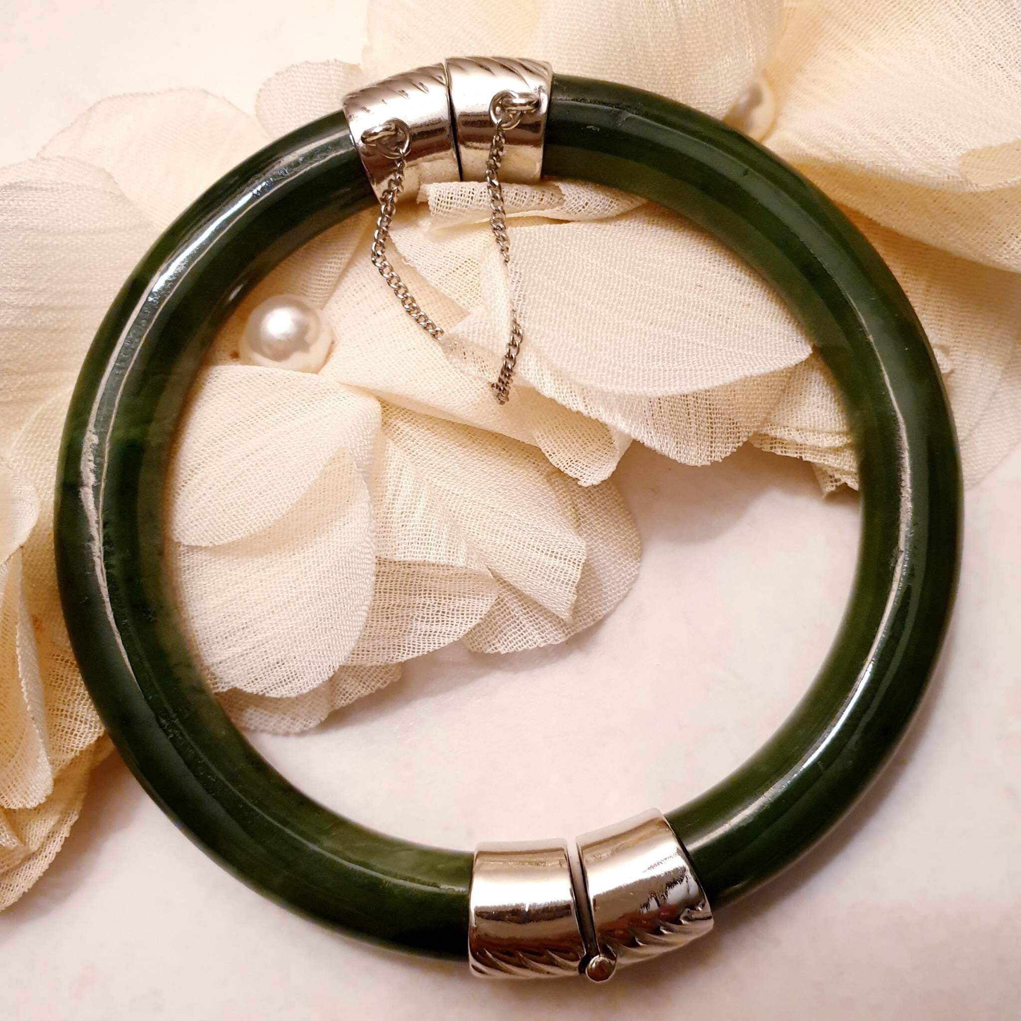 Vintage Jade Bangle Bracelet