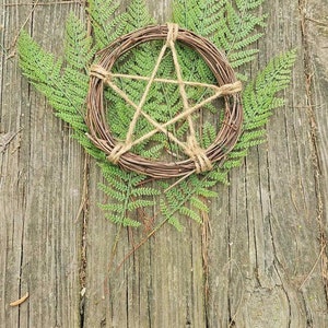 Pentacle Star Wreath Cowboy Wreath 7" Diameter Primitive Wire Wreath ...