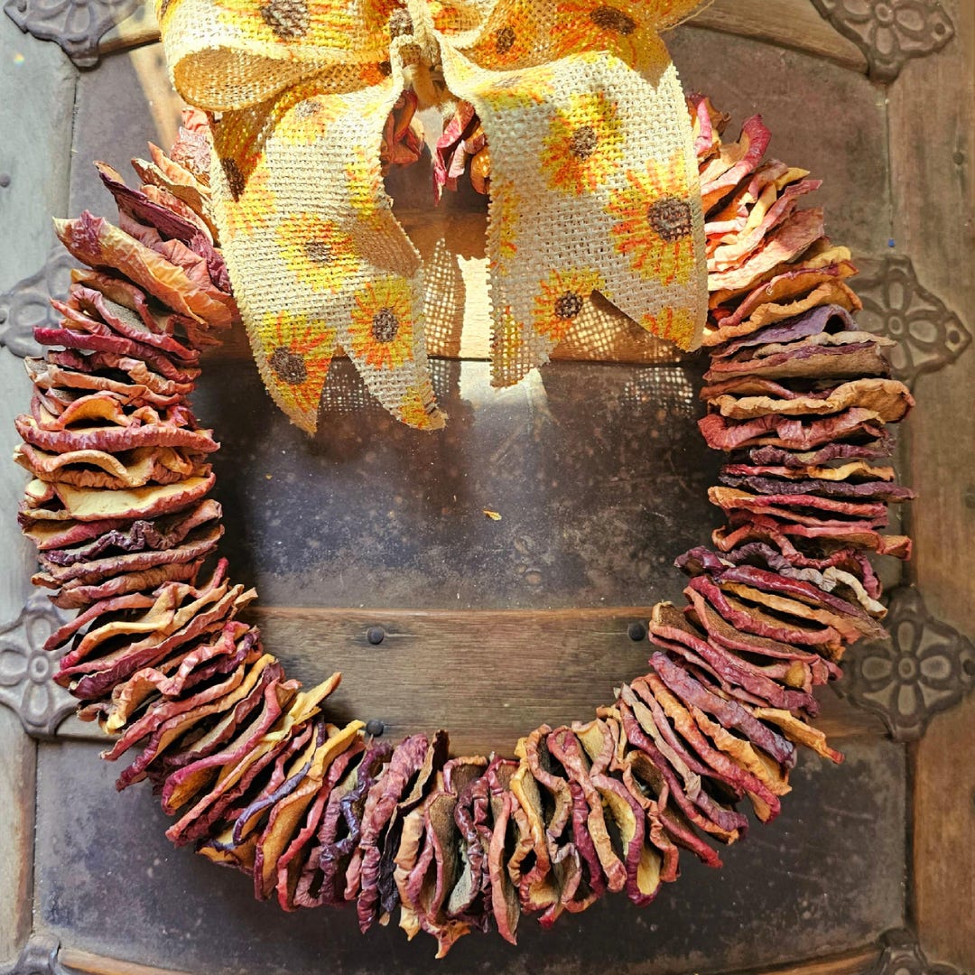 Fragrant Apple Slices Wreath for Fall Decorating, Handmade Primitive ...