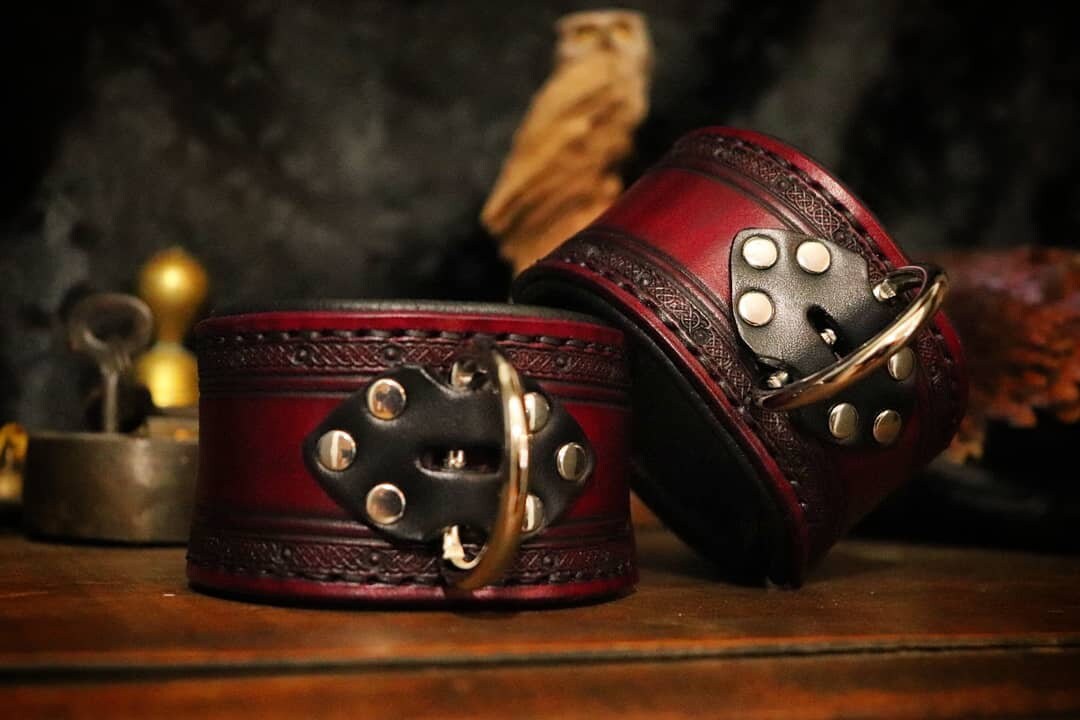 Leather Bdsm Wrist Cuffs/submissive Cuff/sub Cuffs/slave Cuffs/bondage ...