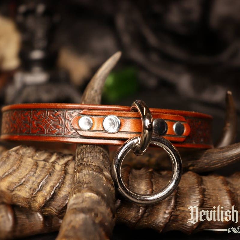 Locking Submissive Collar - Etsy