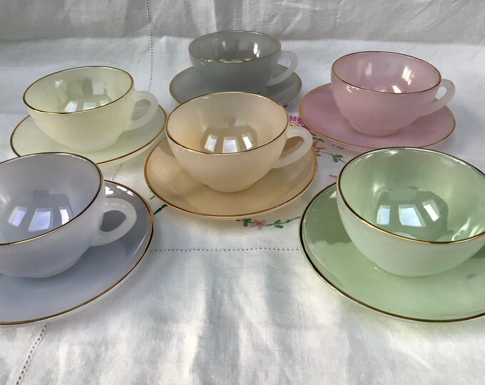 Arcopal Original 1950s French Opalescent Set of Six Pastel Harlequin ...
