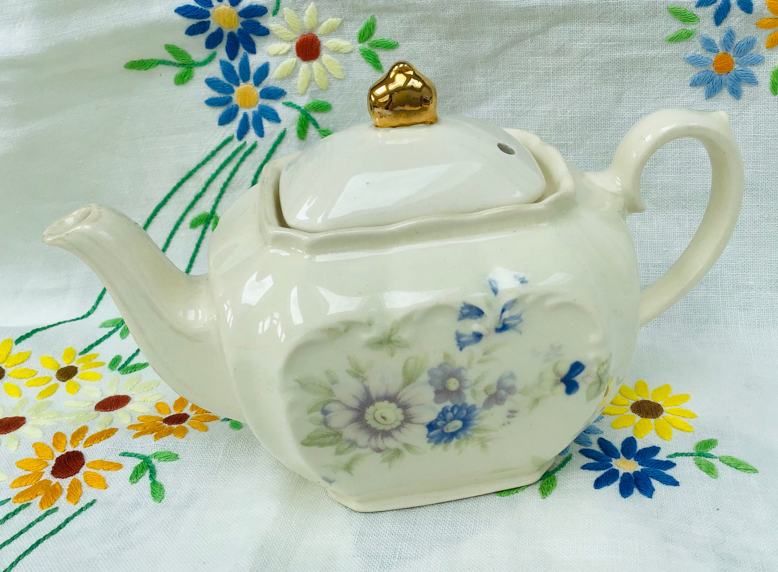 Rare 1930s Sadler Cube Teapot in a Lilac and Blue Floral - Etsy