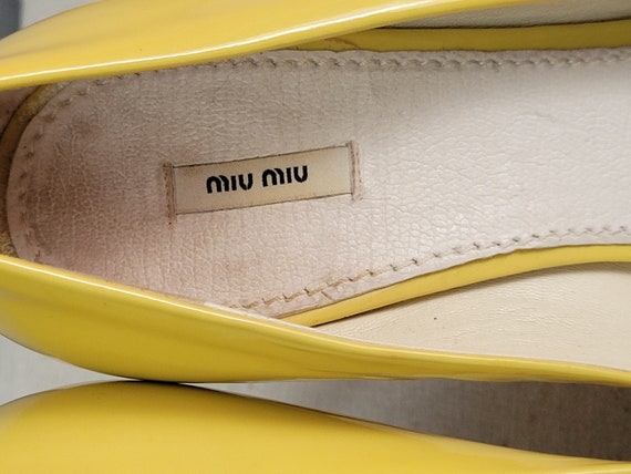 Vintage lemon yellow patent leather high stiletto hee… - Gem