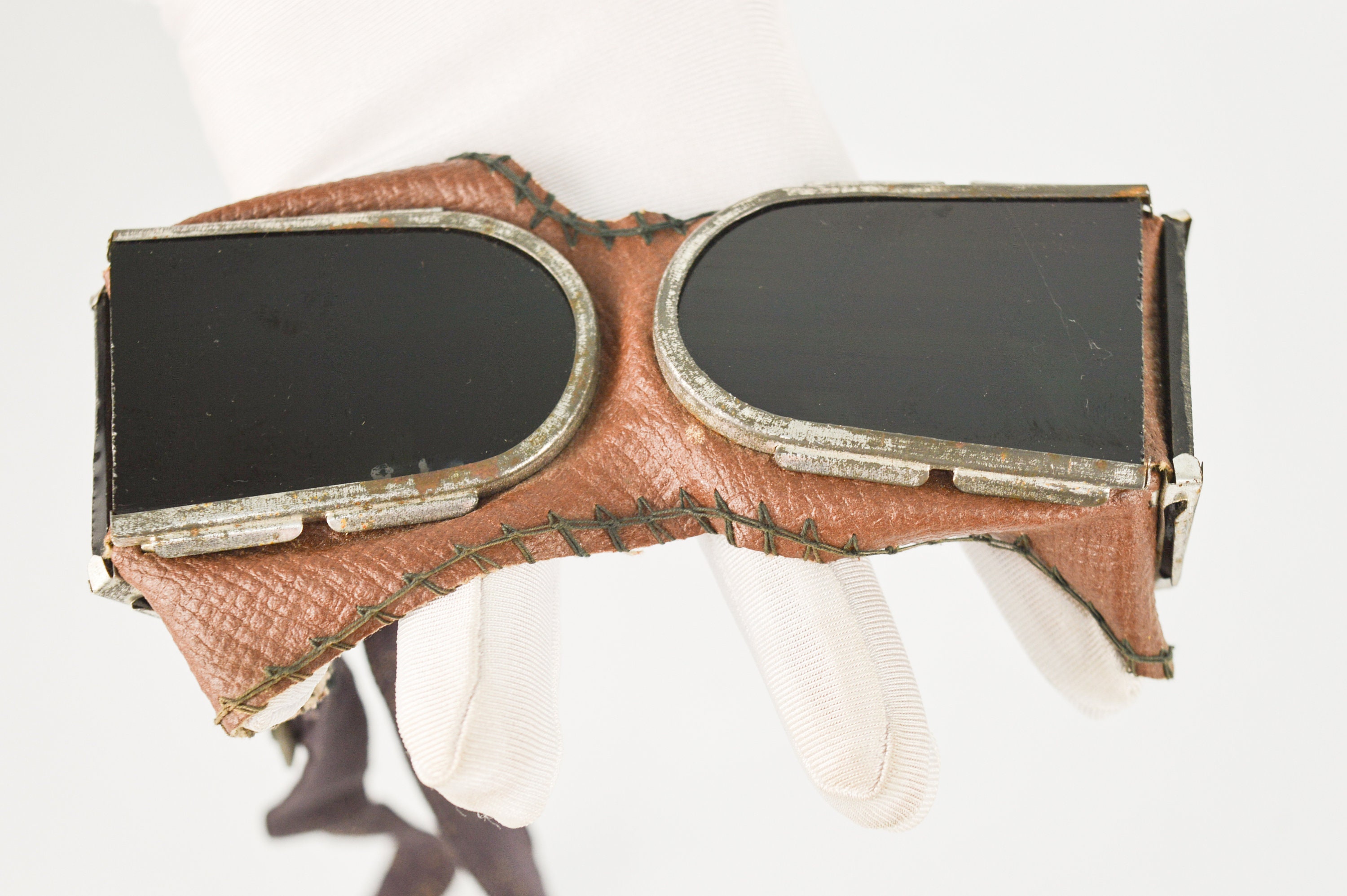 Vintage Goggles Soviet Welding Glasses in Brown | Green Lens UV Light ...