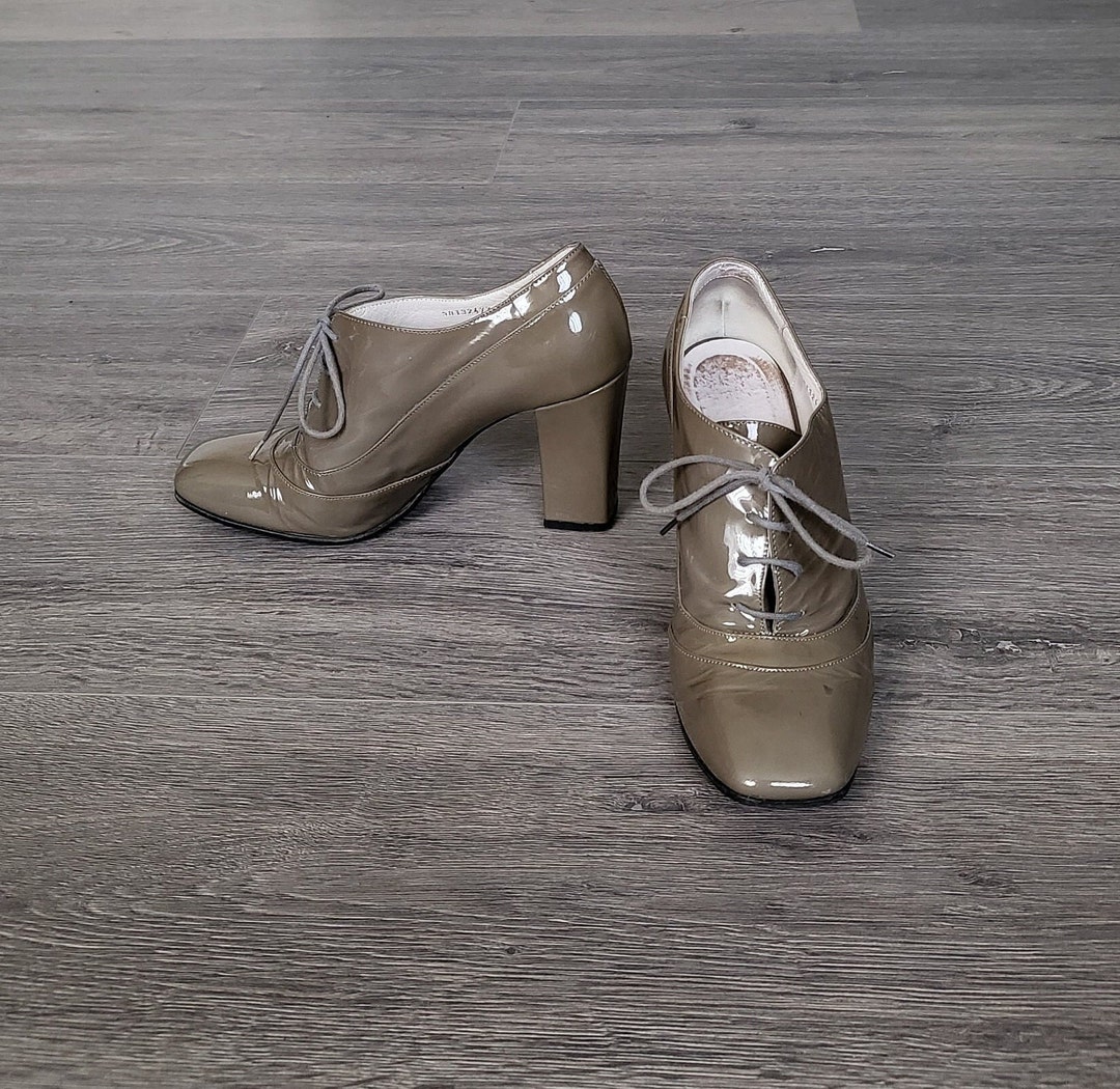 Vintage Sage Green Lace up Patent Leather Shoes Size 38EU 7US Women ...
