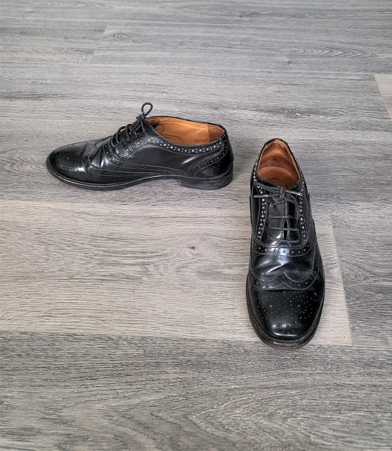 Womens Brown Wingtip Shoes