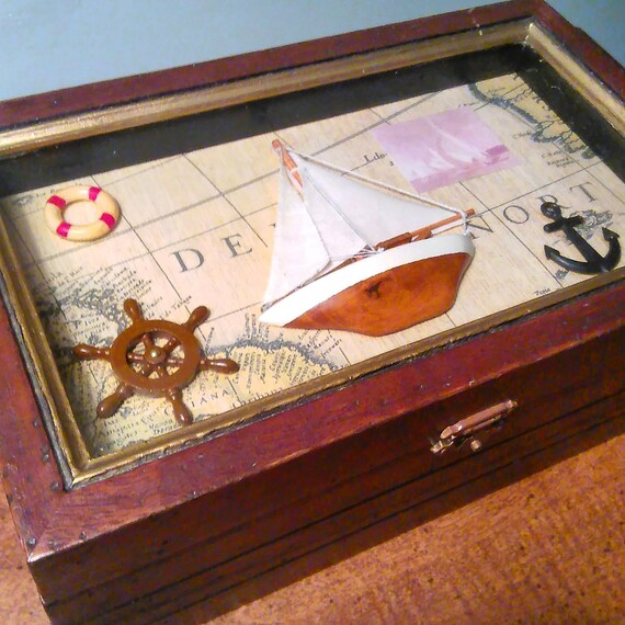 Vintage Nautical Themed Wooden Trinket Box - Gem