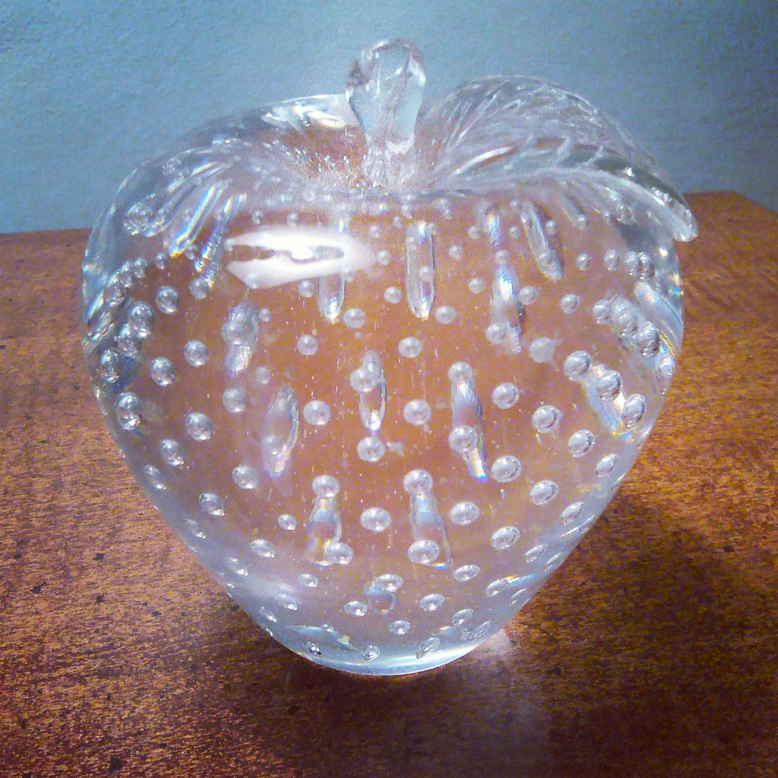 Vintage Glass Blown Apple Shaped Paperweight - Etsy Norway
