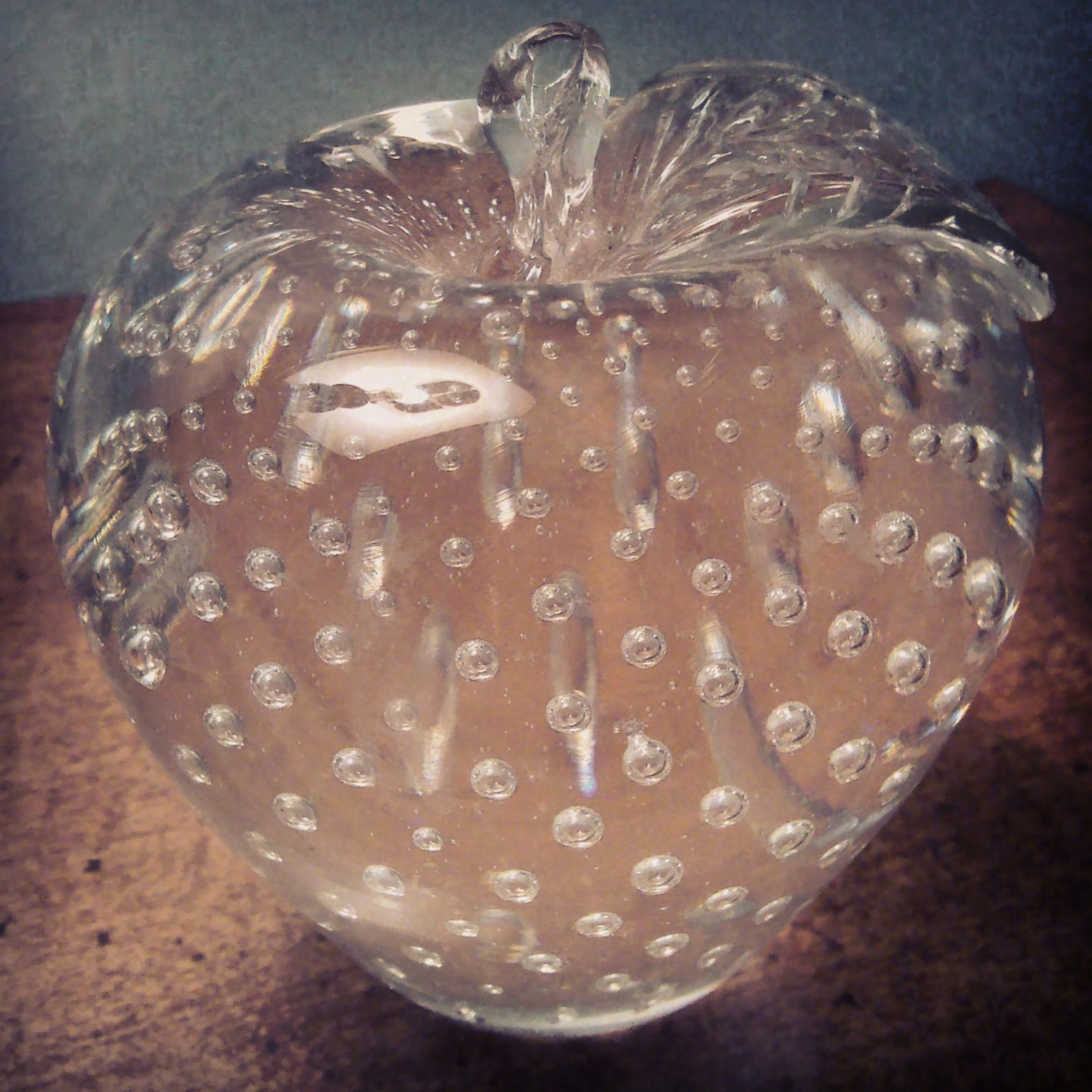Vintage Glass Blown Apple Shaped Paperweight - Etsy Norway