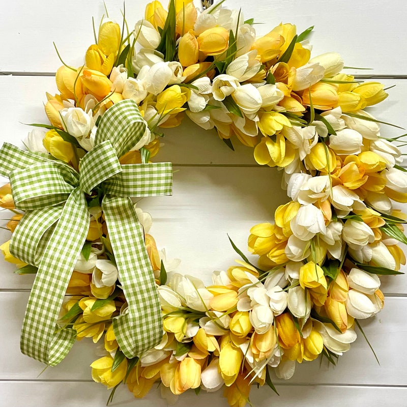Tulip Wreath - Etsy