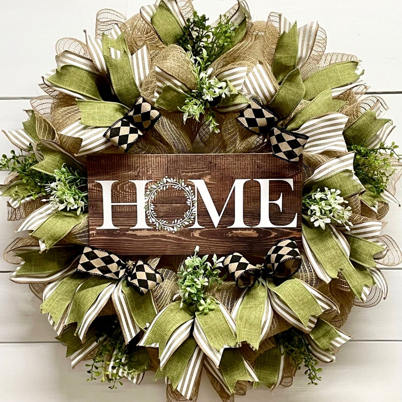 Outdoor Wreath - Etsy