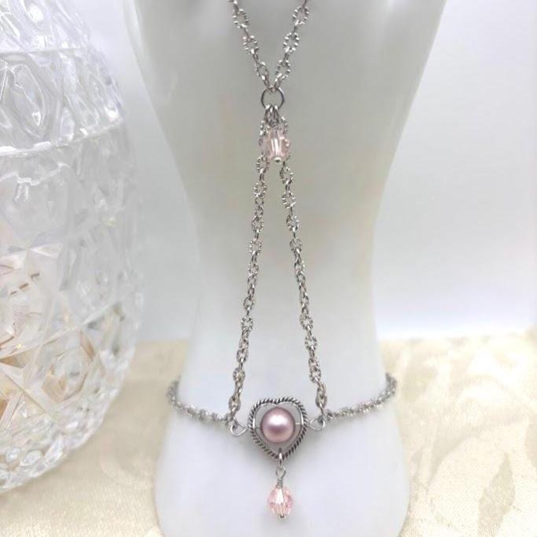 Two Strand Pink Crystal Pearl Hand Chain: Rope Heart Bead Frame ...