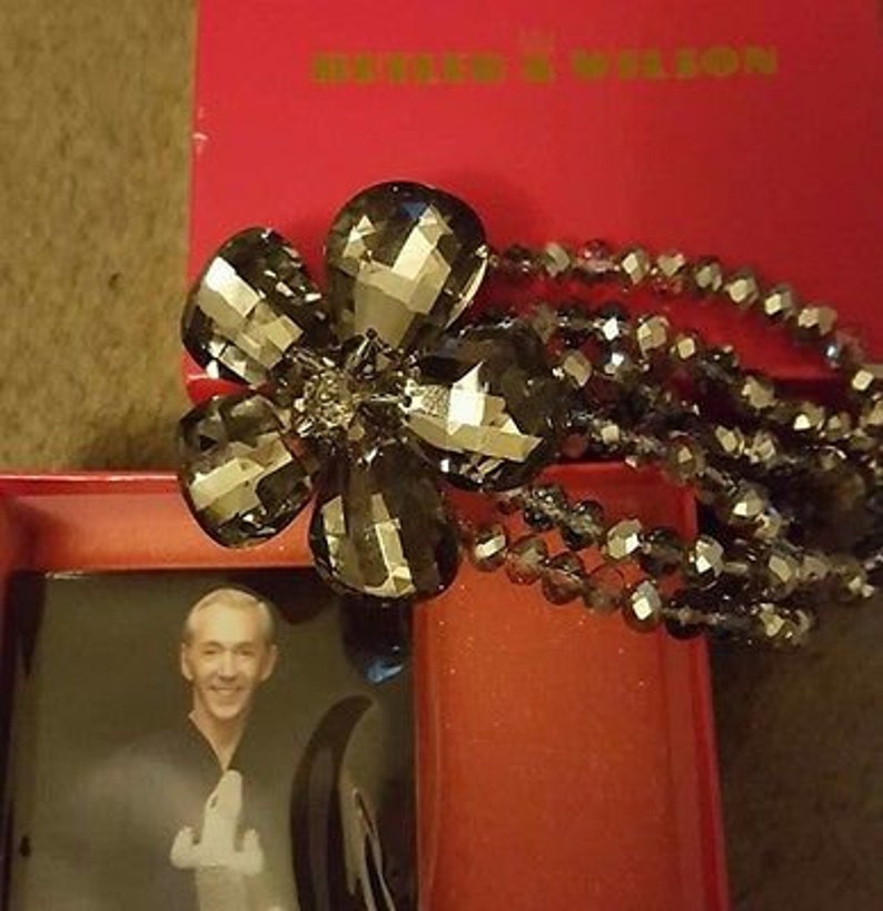 Vintage Butler and Wilson Flower Bracelet - Etsy UK