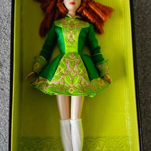Irish Dance Barbie Doll Festivals of the World Pink Label - Mattel ...