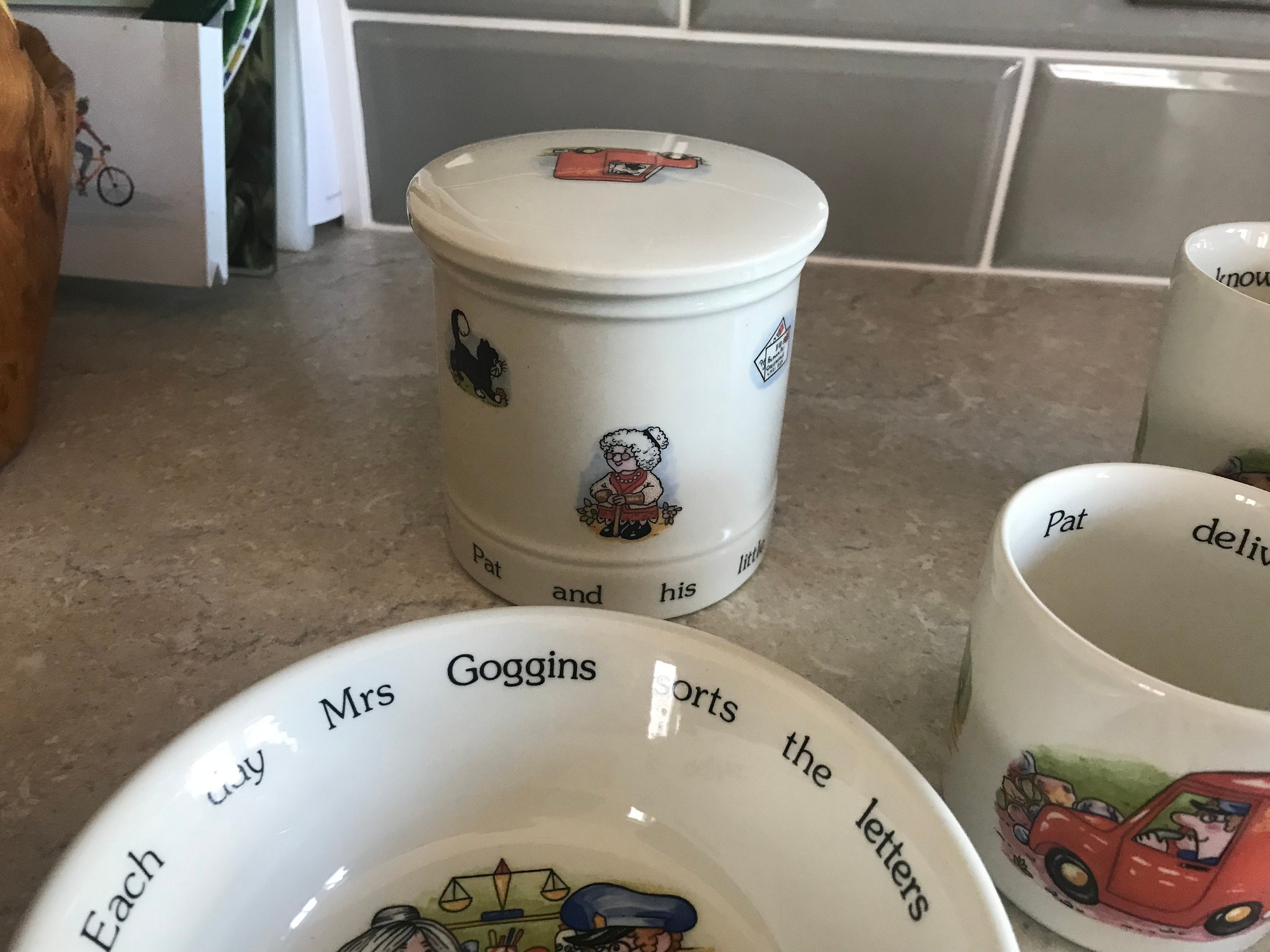 Vintage POSTMAN PAT Set of 8 items - Mix of Coalport and Crown ...