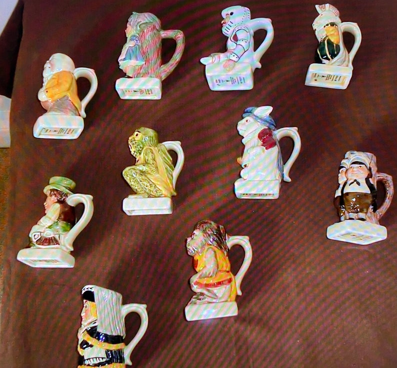 RARE the Alice in Wonderland Miniature Toby Jug Collection X10 ...