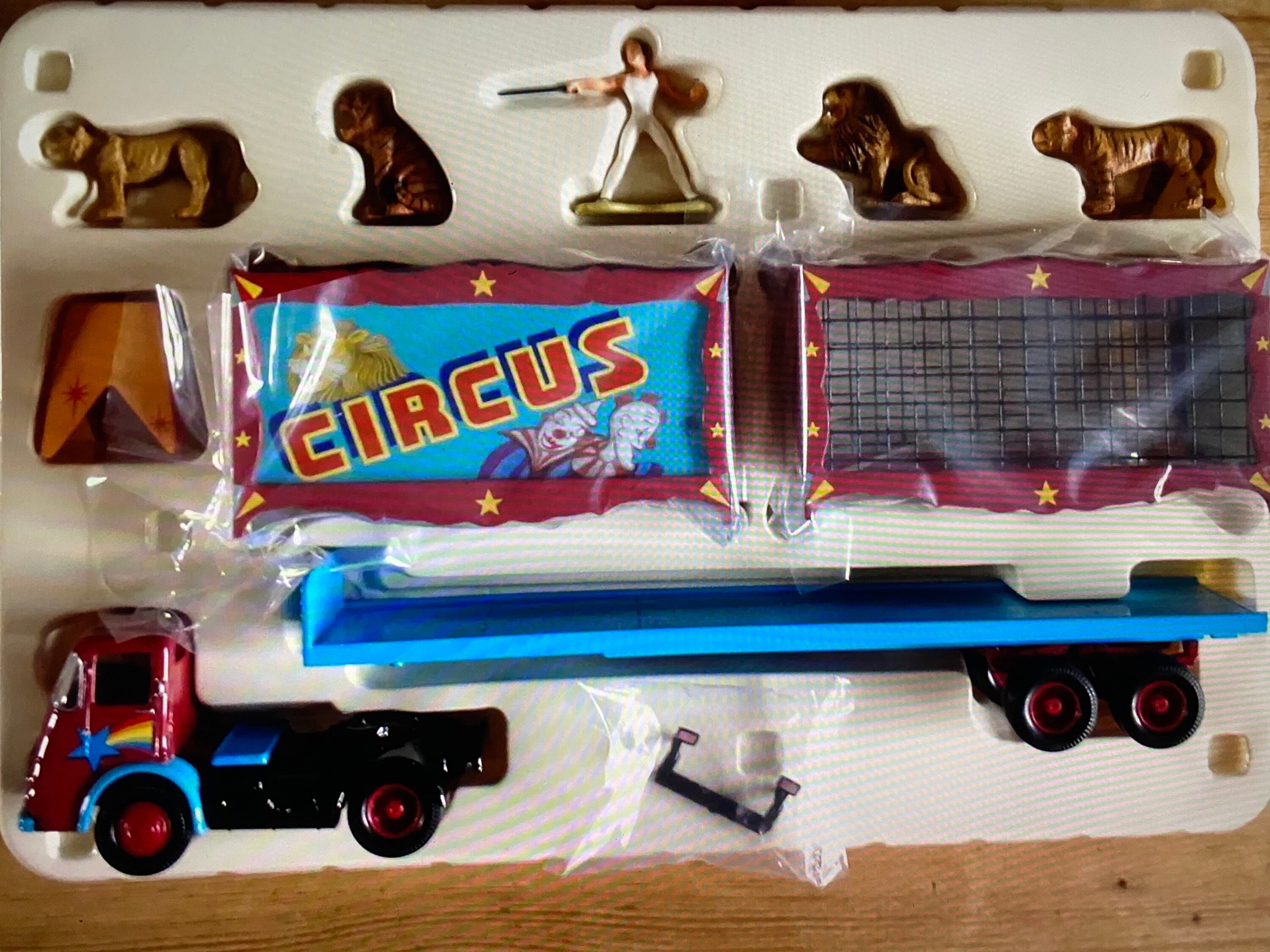 Vintage Corgi 1:50 scale CP10502 Circus Trailer - Limited Edition ...
