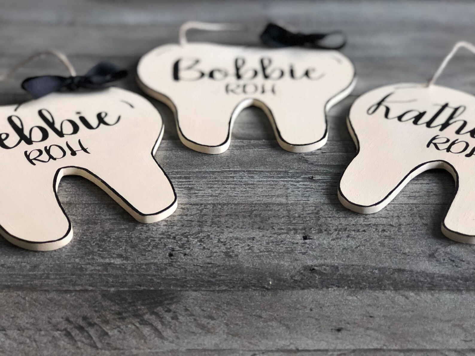 Tooth Door Hanger / Teeth / Dental Hygiene / Dentist Office / - Etsy