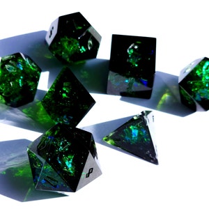 Acid Arrow custom Paint Green and Black Handmade Sharp Edge Resin Dice ...