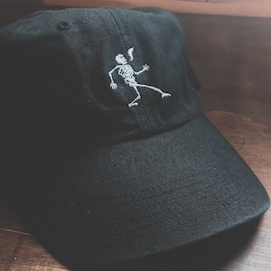 Retro Sneaking Skeleton - Etsy