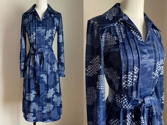 1970s Navy Psychedelic Op Art Novelty Print Checkered… - Gem