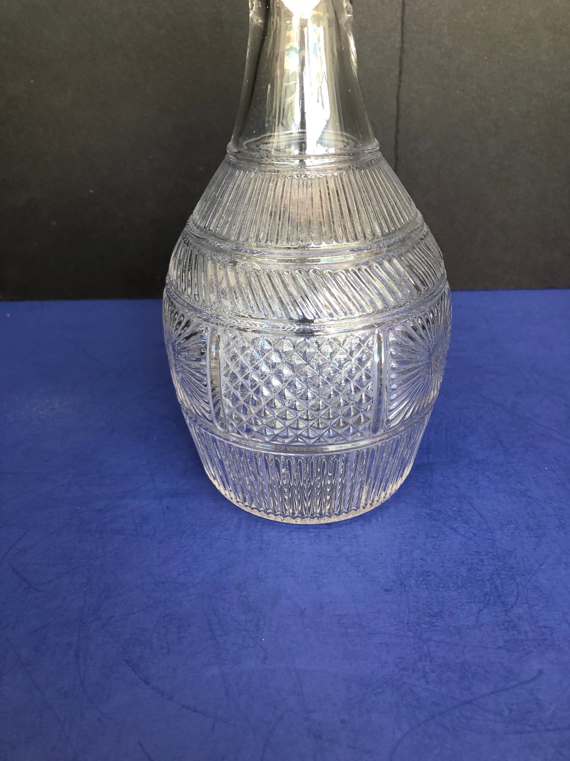 MMA Glass DecanterAcorn Stopper Sunburst Diamond Pattern | Etsy