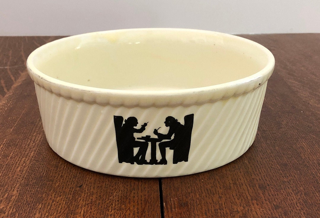Halls Pottery, Superior Quality, Pattern Tavern Silhouette, Baking Dish ...