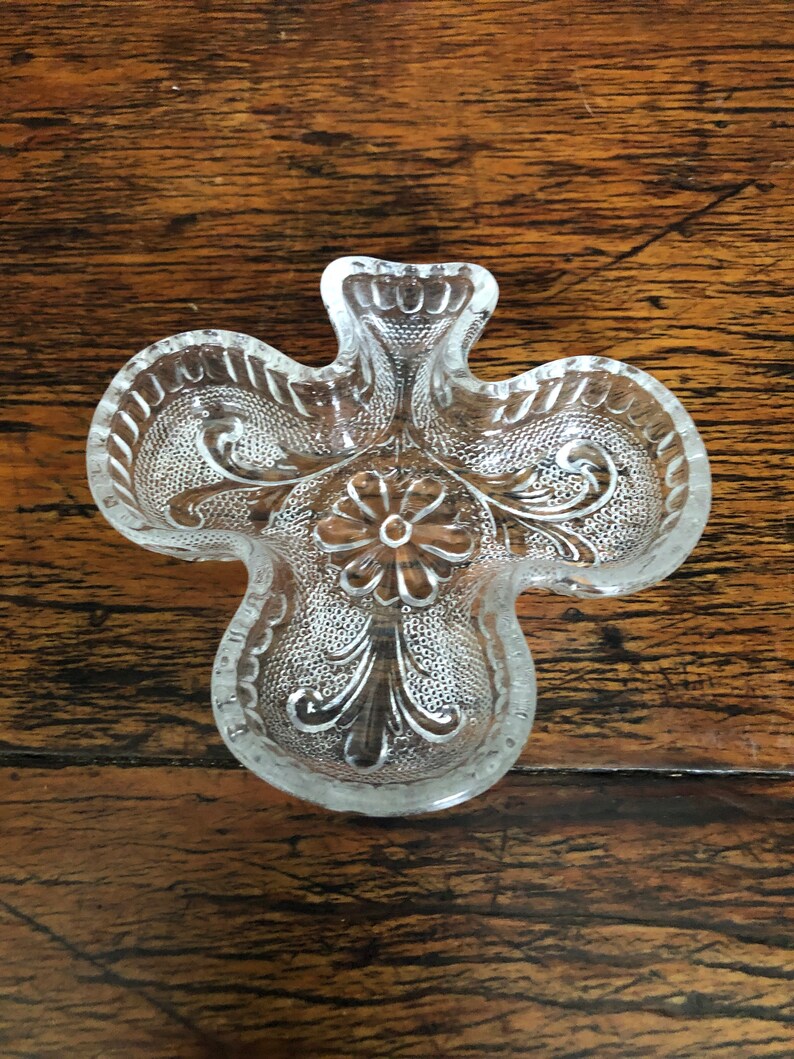Tiara Sandwich Glass Playing Card Suit Shape Dish Bridge | Etsy