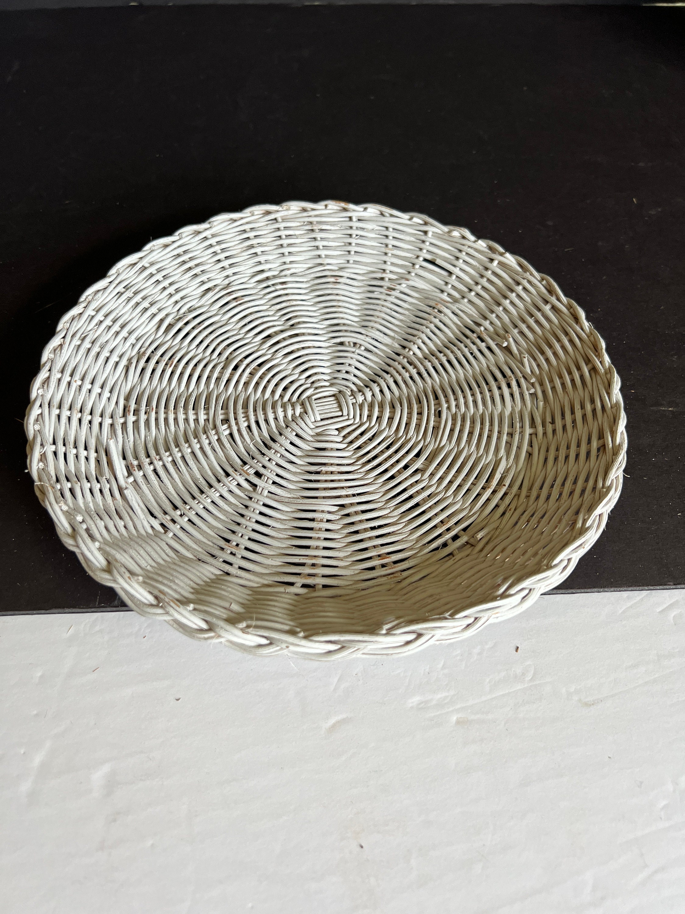 Paper Plate Holders Wicker Plate. Grass Plates Colored Grass - Etsy