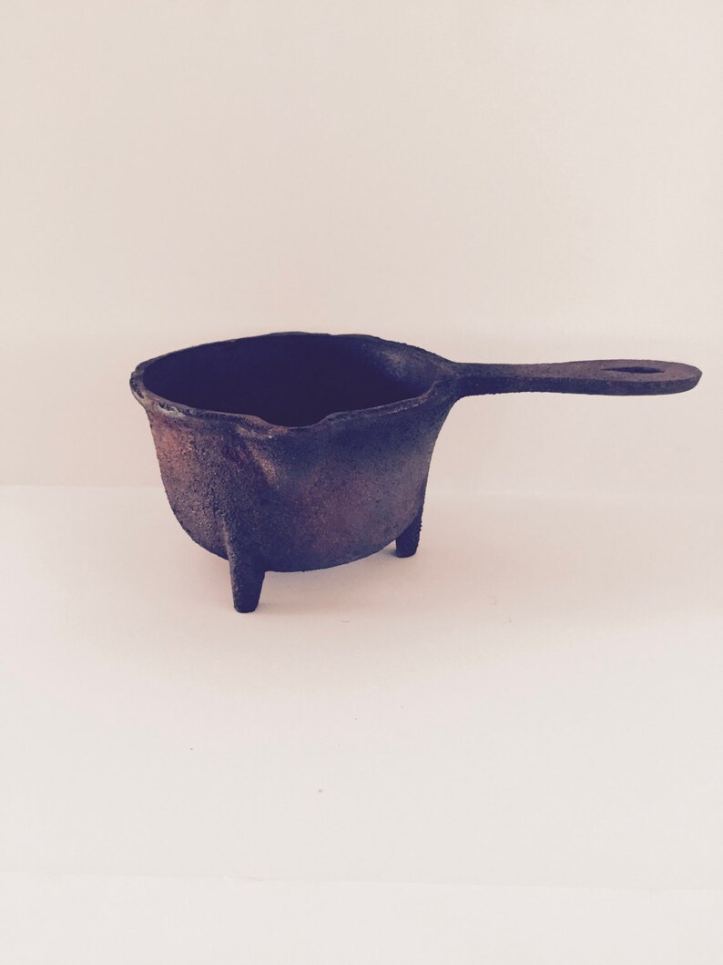 Cast Iron Lead Smelting Pot Makeing Lead Shot or Bullets | Etsy