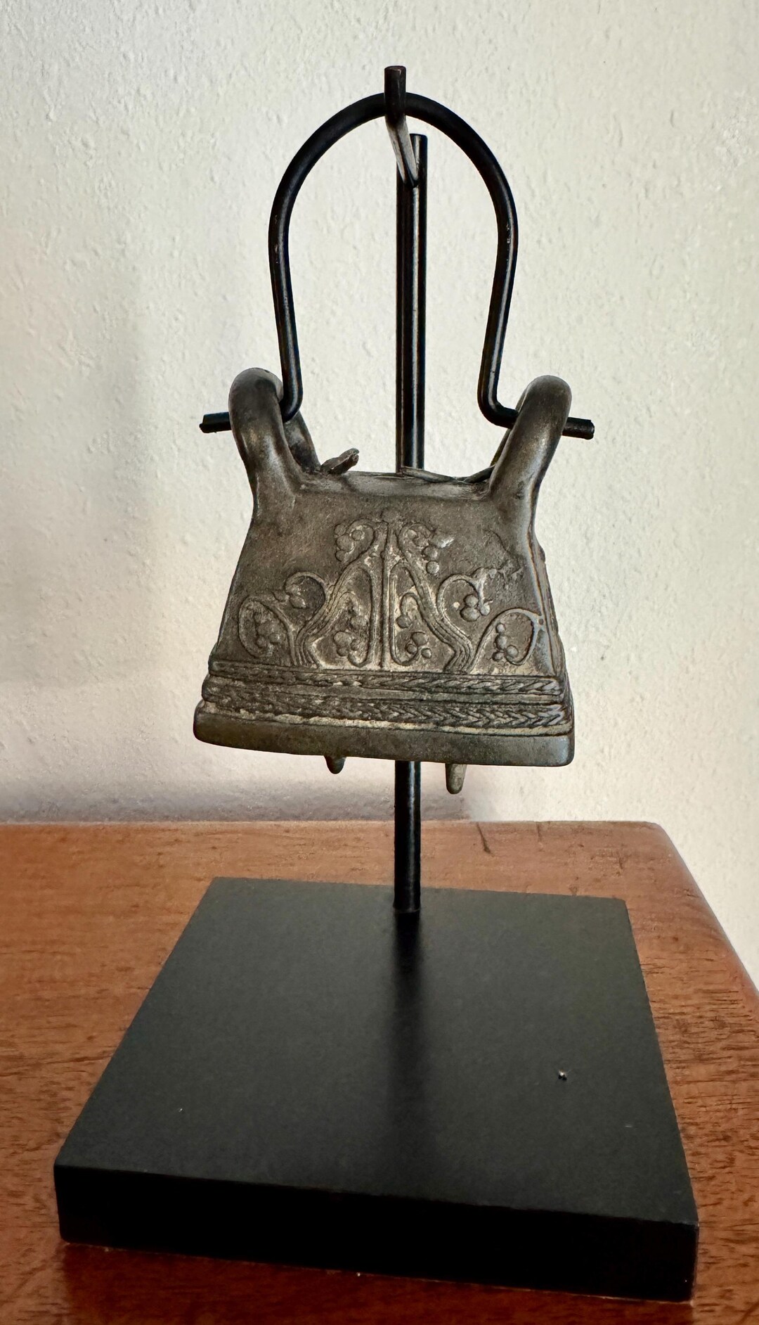 Antique Burmese Buffalo Bell, Hand Crafted, Hand Decorated, Hak-lauk ...