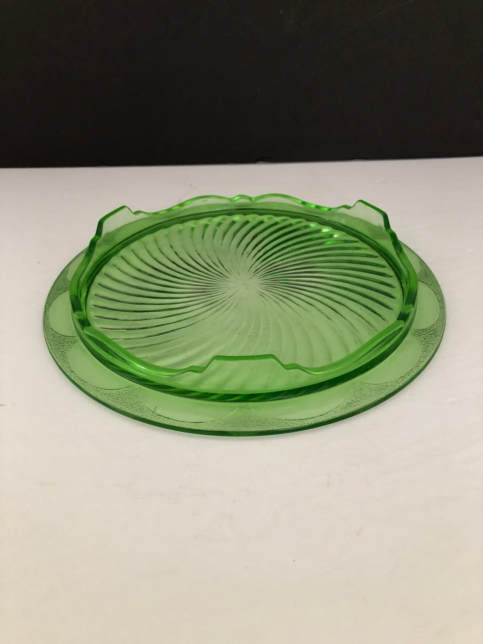 Green Depression Glass Plates Uranium Glass EAPG Glowing - Etsy