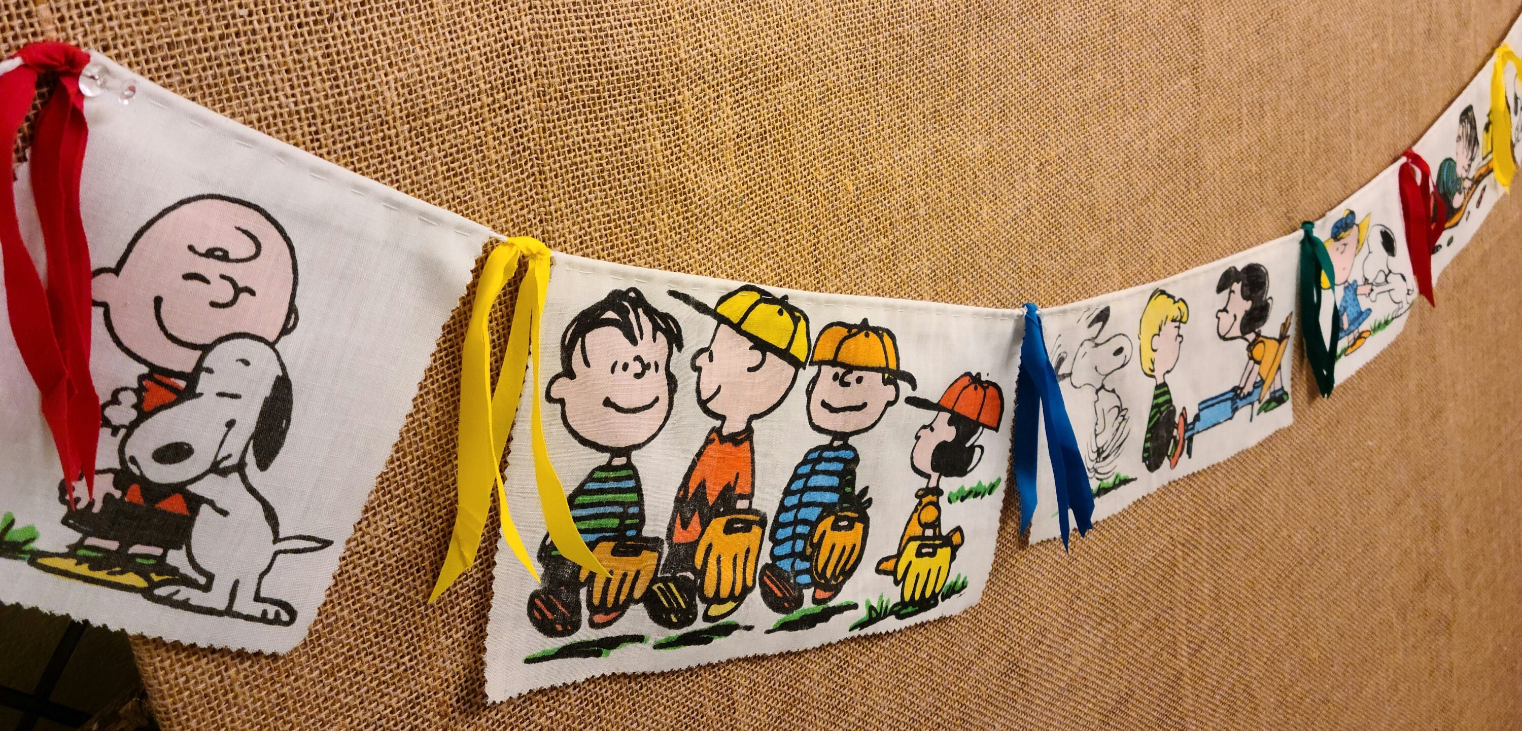 Snoopy and Gang Playtime Banner, 5 Ft., Charlie Brown, Snoopy ...