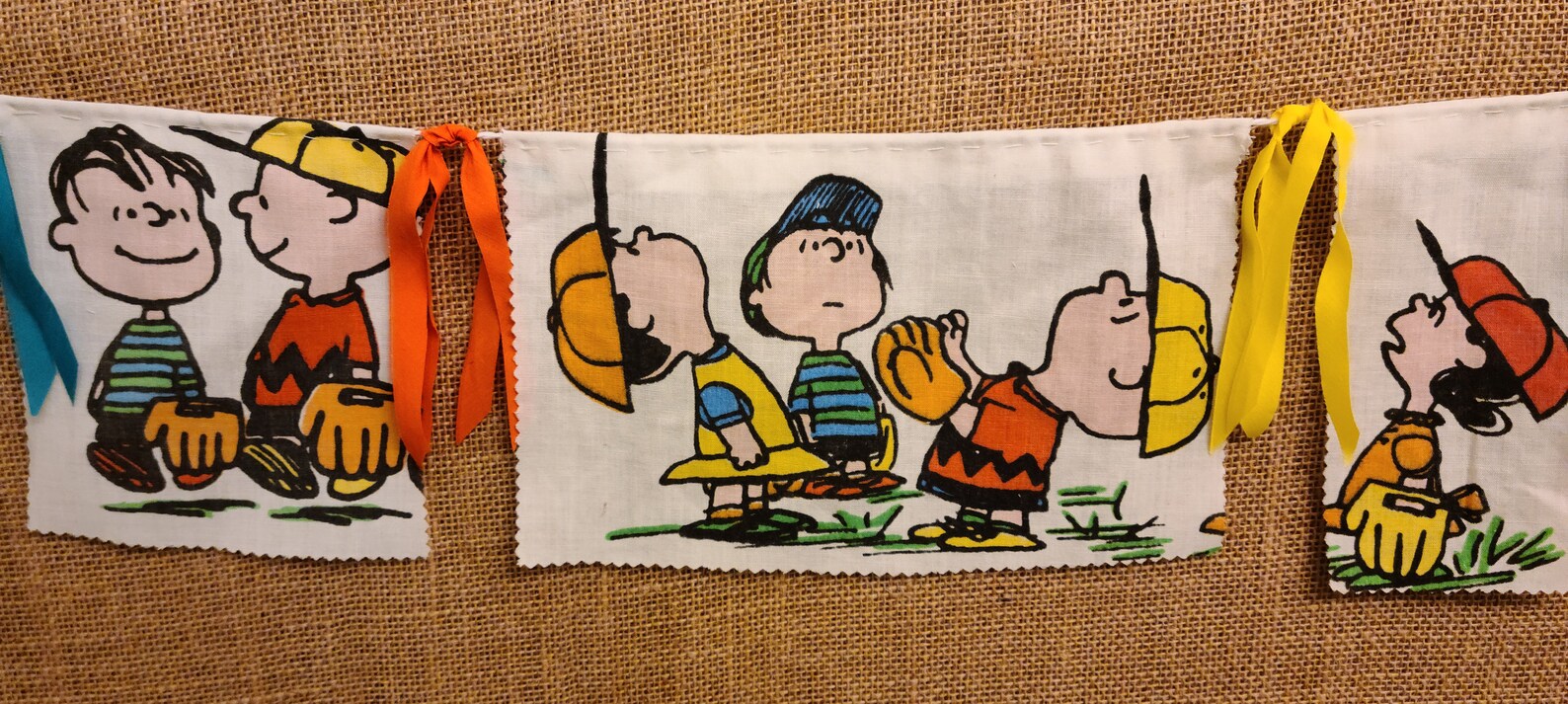 Peanuts Gang Playing Baseball Banner, 5 Ft., Charlie Brown and Friends ...