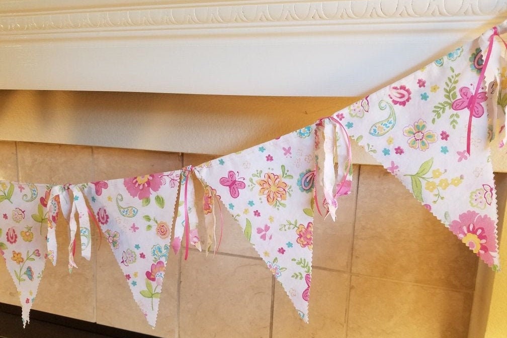 Spring Floral Bunting Flags Fabric Banner Spring Flowers Wall Hanging ...