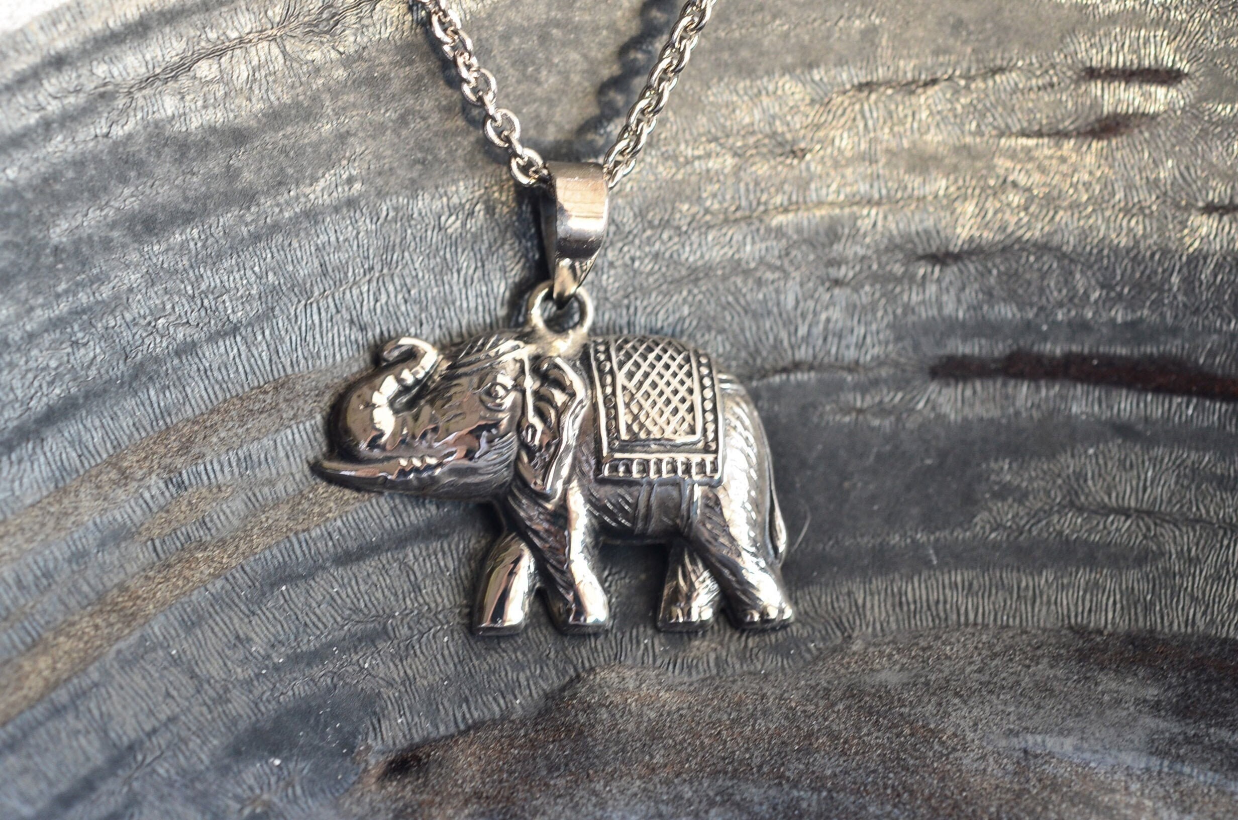 Silver elephant pendant Oxidized silver Thai elephant | Etsy