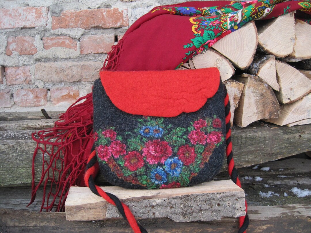 Folk-inspired Wool Bag Handmade Ukrainian Floral Felted Bag Black and ...
