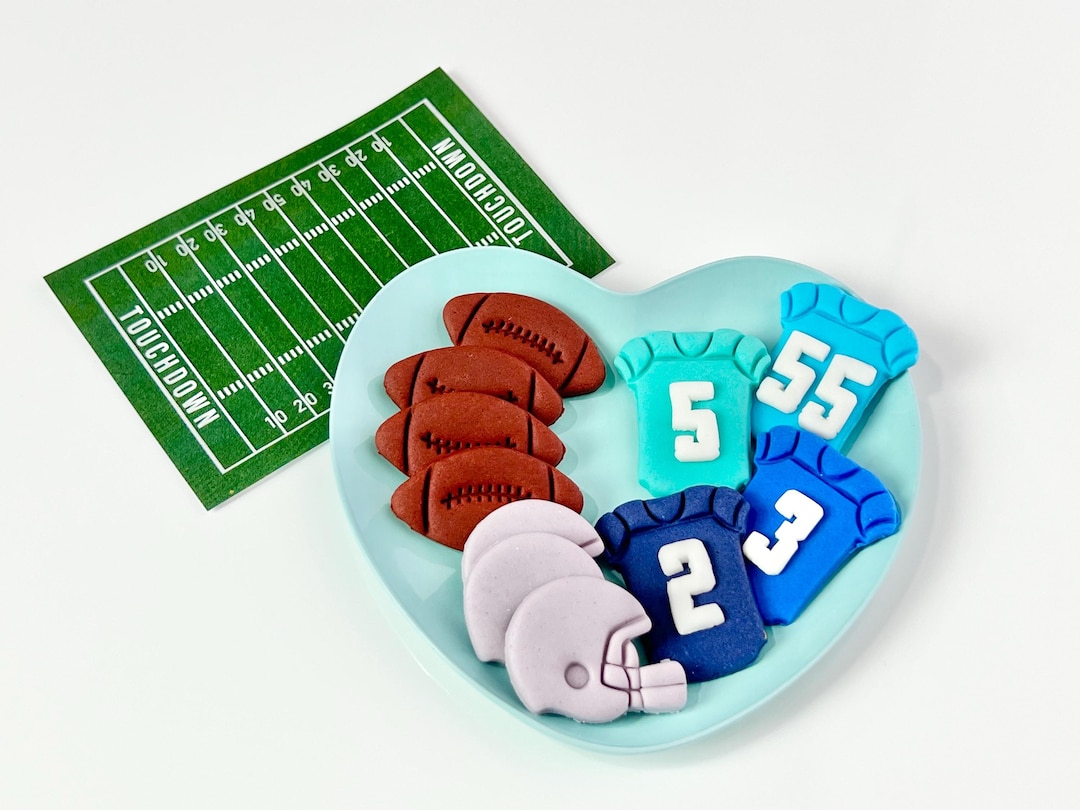 Fondant Football Cupcake Toppers: Edible Super Bowl Party Decorations ...