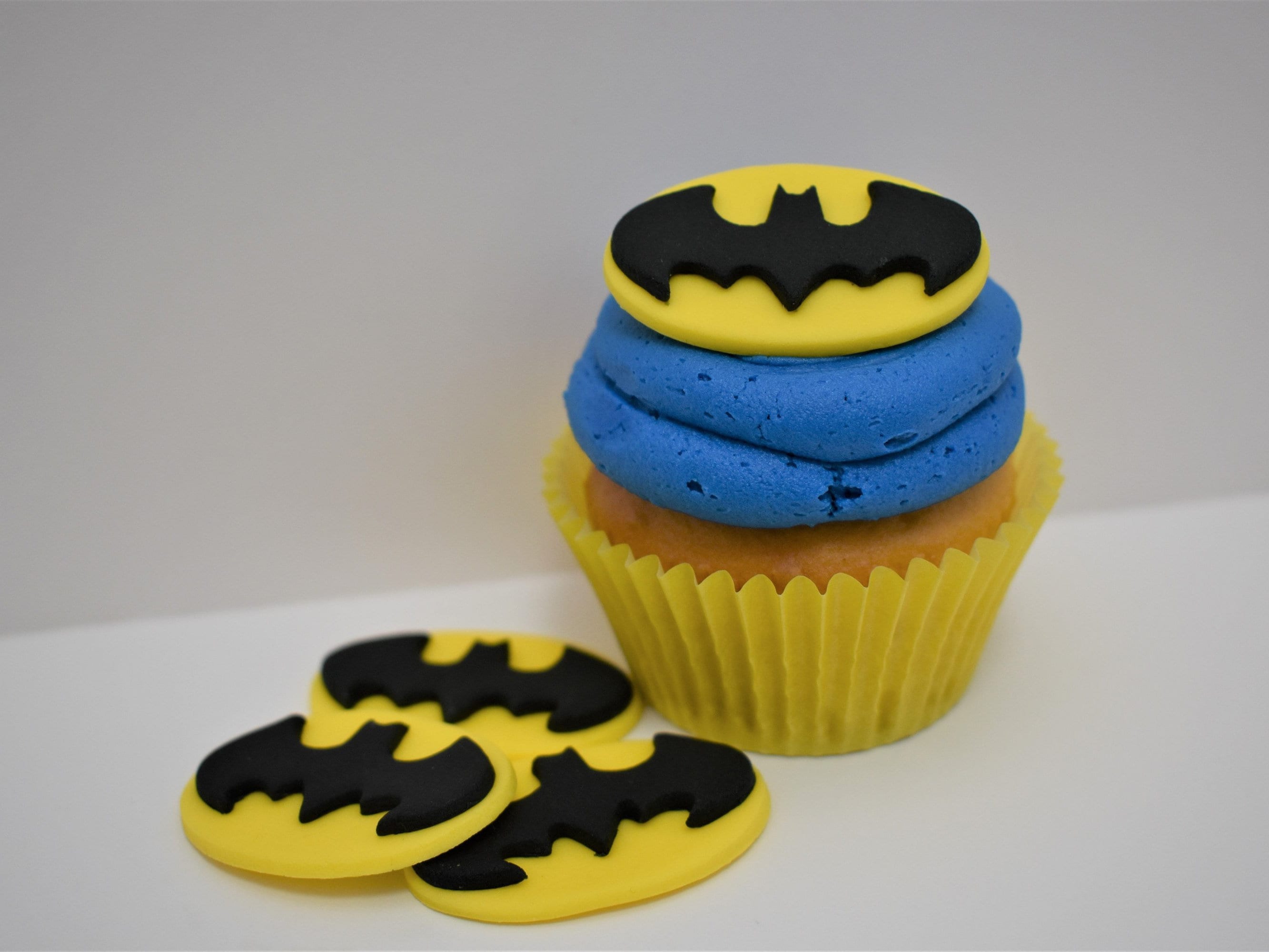 Batman Cupcake Toppers Batman Party Batman Cupcakes - Etsy