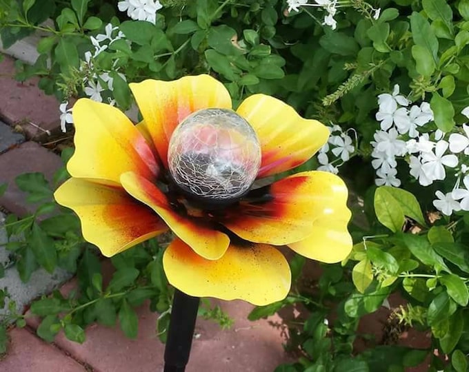 Metal Flower Solar Light, Metal Garden Art, Metal Art, Garden Decor ...