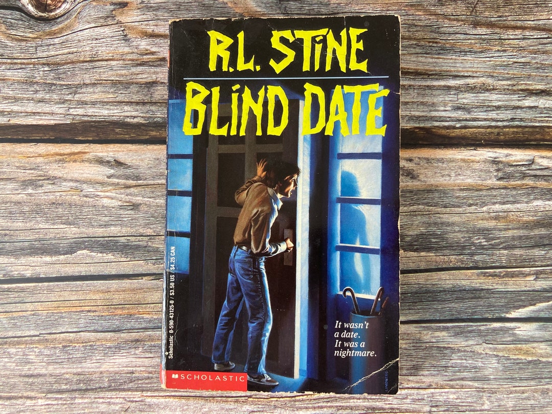 Blind Date by R.L. Stine - Point Books, Scholastic Paperback Horror ...