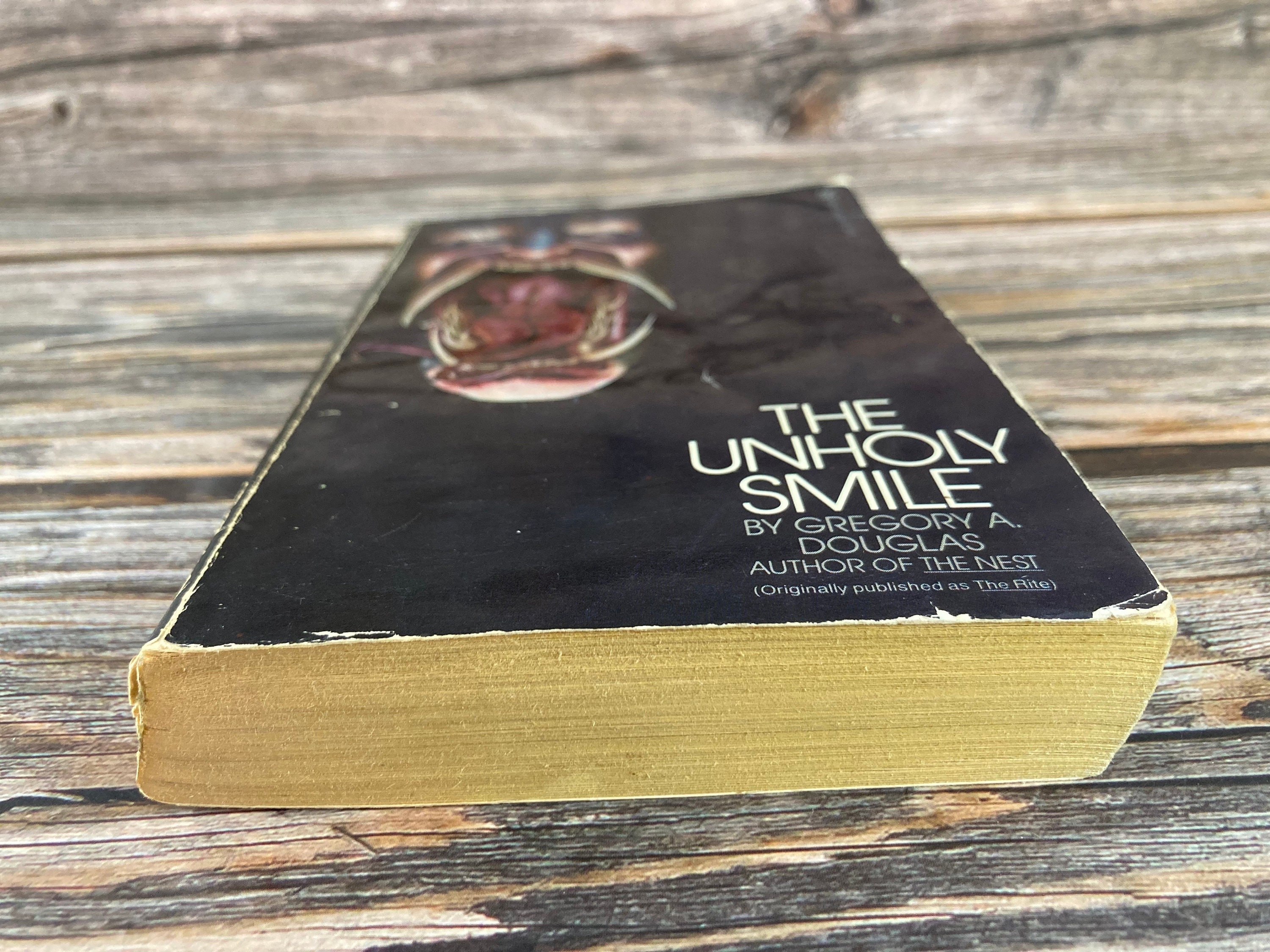 The Unholy Smile by Gregoy A. Douglas Zebra Horror Books Vintage Horror ...