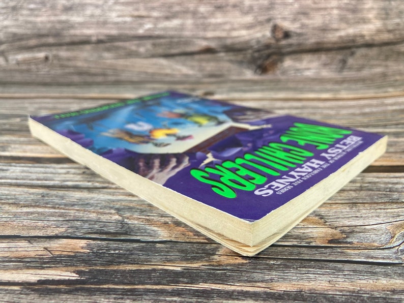 Beware the Shopping Mall by Betsy Haynes | Bone Chillers Book 1| Young ...